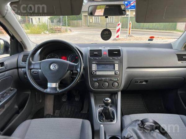 Melns Volkswagen Golf 2008 Ludza, ar dzinēja tilpumu 1.90 L un nobraukumu 367 tūkst. km par 1750 €, foto 5 vietnē AUTOMOTO.COM.LV