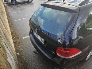 Melns Volkswagen Golf 2008 Viļņa, ar dzinēja tilpumu 1.90 L un nobraukumu 200 tūkst. km par 2200 €, foto 5 vietnē AUTOMOTO.COM.LV