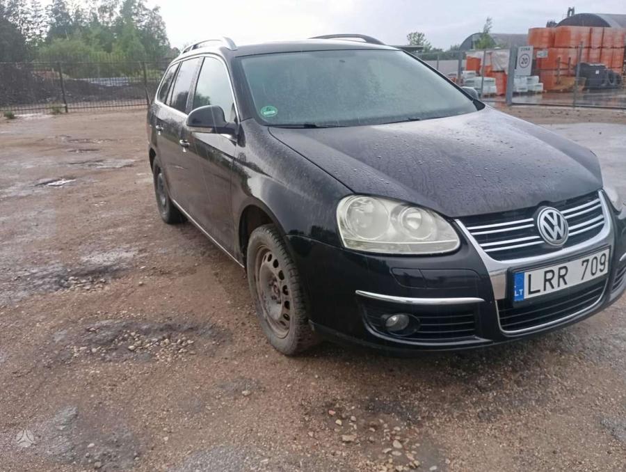 Melns Volkswagen Golf 2008 Ukmergė, ar dzinēja tilpumu 1.90 L un nobraukumu 294 tūkst. km par 750 €, foto 3 vietnē AUTOMOTO.COM.LV