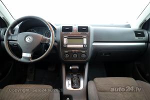 Black Volkswagen Golf 2008 in Tallinn, with an engine capacity of 2.00 L and mileage of 368 thousand km for 799 €, photo 6 on AUTOMOTO.COM.LV