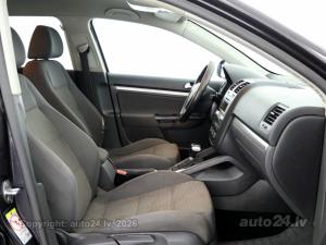 Black Volkswagen Golf 2008 in Tallinn, with an engine capacity of 2.00 L and mileage of 368 thousand km for 799 €, photo 7 on AUTOMOTO.COM.LV