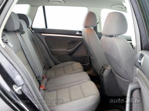 Black Volkswagen Golf 2008 in Tallinn, with an engine capacity of 2.00 L and mileage of 368 thousand km for 799 €, photo 8 on AUTOMOTO.COM.LV