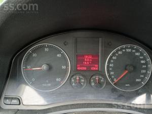 Черный Фольксваген Гольф 2008 в Валмиера, объемом двигателя 1.90 л и пробегом 405 тыс. км за 1950 €, фото 7 на AUTOMOTO.COM.LV