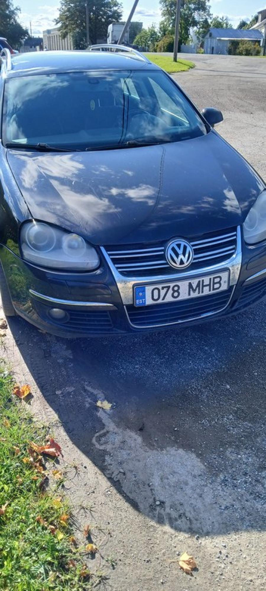 Melns Volkswagen Golf 2008 Rakvere, ar dzinēja tilpumu 0.00 L un nobraukumu 327 tūkst. km par 1500 €, foto 5 vietnē AUTOMOTO.COM.LV