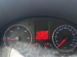 Черный Фольксваген Гольф 2008 в Кохтла-Ярве, объемом двигателя 1.90 л и пробегом 249 тыс. км за 2500 €, фото 12 на AUTOMOTO.COM.LV