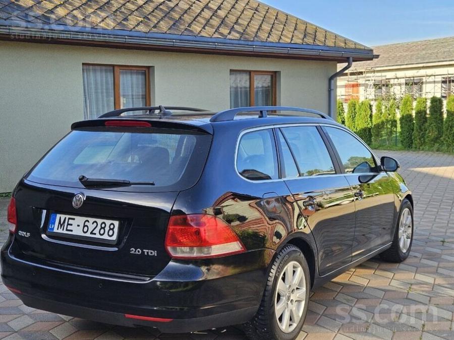 Black Volkswagen Golf 2008 in Talsi, with an engine capacity of 2.00 L and mileage of 306 thousand km for 2599 €, photo 5 on AUTOMOTO.COM.LV