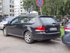 Melns Volkswagen Golf 2008 Rīga, ar dzinēja tilpumu 1.90 L un nobraukumu 282 tūkst. km par 2500 €, foto 3 vietnē AUTOMOTO.COM.LV