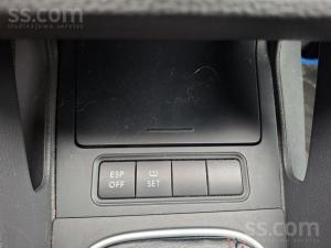 Melns Volkswagen Golf 2008 Rīga, ar dzinēja tilpumu 1.90 L un nobraukumu 282 tūkst. km par 2500 €, foto 6 vietnē AUTOMOTO.COM.LV