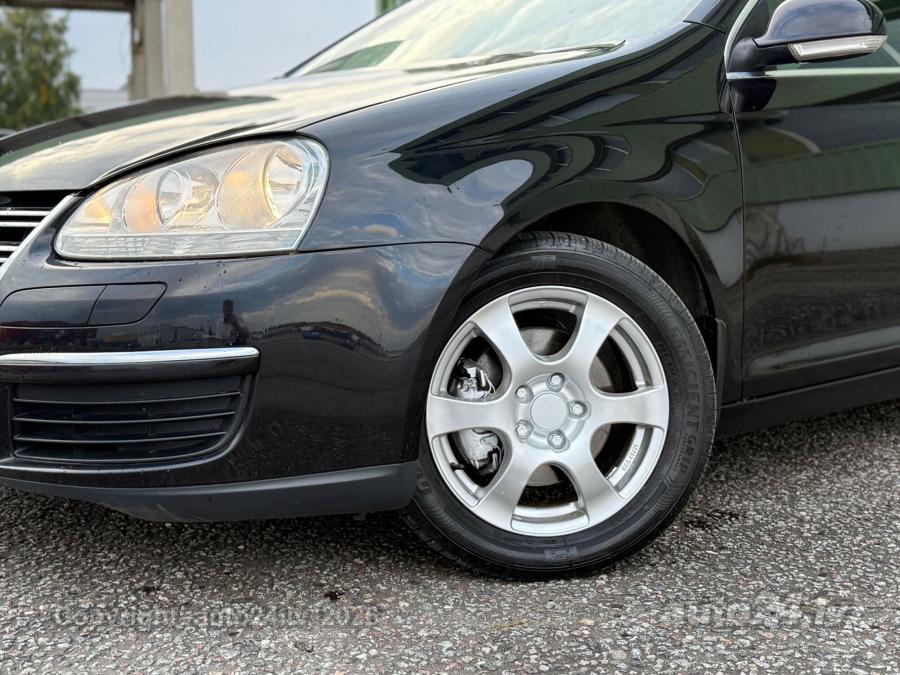 Melns Volkswagen Golf 2008 Tartu, ar dzinēja tilpumu 1.40 L un nobraukumu 241 tūkst. km par 2399 €, foto 4 vietnē AUTOMOTO.COM.LV