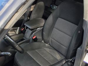 Melns Volkswagen Golf 2008 Viļņa, ar dzinēja tilpumu 1.90 L un nobraukumu 396 tūkst. km par 1500 €, foto 10 vietnē AUTOMOTO.COM.LV