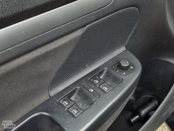 Black Volkswagen Golf 2008 in Vilnius, with an engine capacity of 1.90 L and mileage of 396 thousand km for 1500 €, photo 11 on AUTOMOTO.COM.LV