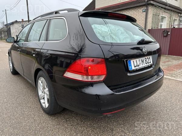 Black Volkswagen Golf 2009 in Daugavpils, with an engine capacity of 2.00 L and mileage of 285 thousand km for 3150 €, photo 7 on AUTOMOTO.COM.LV