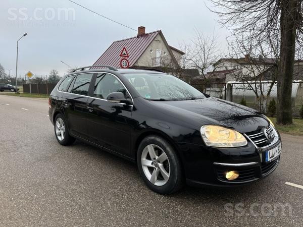Black Volkswagen Golf 2009 in Daugavpils, with an engine capacity of 2.00 L and mileage of 285 thousand km for 3150 €, photo 10 on AUTOMOTO.COM.LV