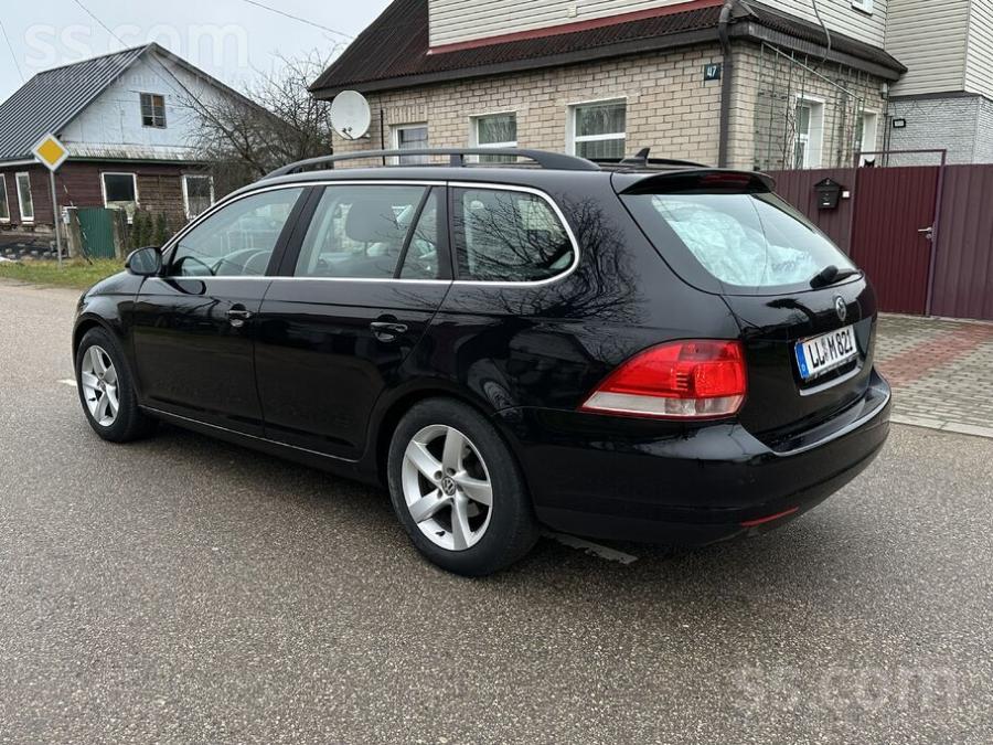 Black Volkswagen Golf 2009 in Daugavpils, with an engine capacity of 2.00 L and mileage of 285 thousand km for 3150 €, photo 11 on AUTOMOTO.COM.LV