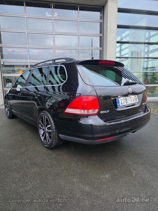 Black Volkswagen Golf 2009 in Tallinn, with an engine capacity of 2.00 L and mileage of 231 thousand km for 5950 €, photo 3 on AUTOMOTO.COM.LV