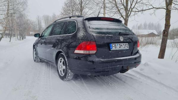 Черный Фольксваген Гольф 2009 в Радвилишкис, объемом двигателя 1.90 л и пробегом 247 тыс. км за 2999 €, фото 8 на AUTOMOTO.COM.LV