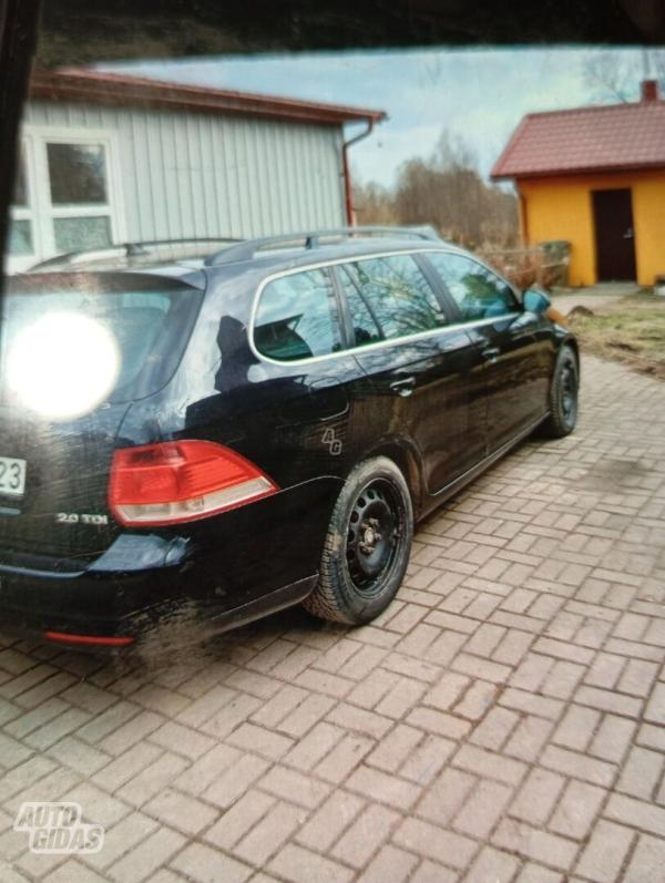 Melns Volkswagen Golf 2009 Biržai, ar dzinēja tilpumu 2.00 L un nobraukumu 386 tūkst. km par 2350 €, foto 2 vietnē AUTOMOTO.COM.LV
