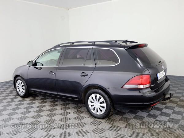 Black Volkswagen Golf 2009 in Tallinn, with an engine capacity of 1.60 L and mileage of 358 thousand km for 1499 €, photo 4 on AUTOMOTO.COM.LV