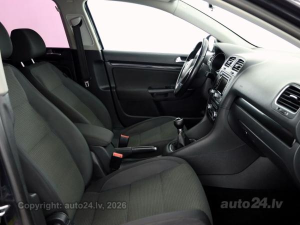 Black Volkswagen Golf 2009 in Tallinn, with an engine capacity of 1.60 L and mileage of 358 thousand km for 1499 €, photo 6 on AUTOMOTO.COM.LV
