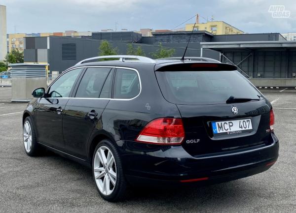 Black Volkswagen Golf 2009 in Vilnius, with an engine capacity of 1.40 L and mileage of 243 thousand km for 1900 €, photo 4 on AUTOMOTO.COM.LV