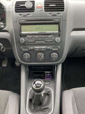 Black Volkswagen Golf 2009 in Vilnius, with an engine capacity of 1.40 L and mileage of 243 thousand km for 1900 €, photo 23 on AUTOMOTO.COM.LV