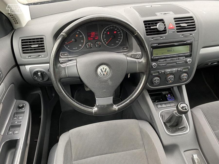 Black Volkswagen Golf 2009 in Vilnius, with an engine capacity of 1.40 L and mileage of 243 thousand km for 1900 €, photo 24 on AUTOMOTO.COM.LV