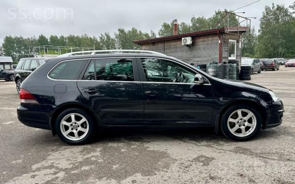 Melns Volkswagen Golf 2009 Rīga, ar dzinēja tilpumu 2.00 L un nobraukumu 0 tūkst. km par 3490 €, foto 5 vietnē AUTOMOTO.COM.LV