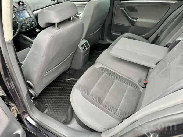 Melns Volkswagen Golf 2009 Rīga, ar dzinēja tilpumu 2.00 L un nobraukumu 0 tūkst. km par 3490 €, foto 10 vietnē AUTOMOTO.COM.LV