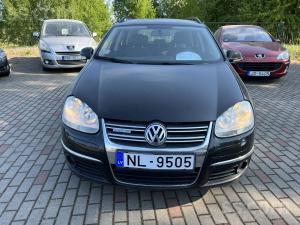 Black Volkswagen Golf 2009 in Talsi, with an engine capacity of 1.90 L and mileage of 250 thousand km for 3300 €, photo 4 on AUTOMOTO.COM.LV