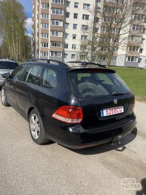 Black Volkswagen Golf 2009 in Kaunas, with an engine capacity of 1.90 L and mileage of 310 thousand km for 1599 €, photo 5 on AUTOMOTO.COM.LV