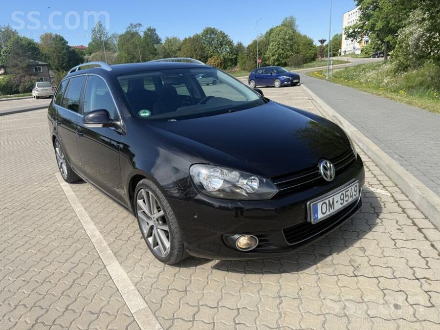 Melns Volkswagen Golf 2009 Saldus, ar dzinēja tilpumu 2.00 L un nobraukumu 311 tūkst. km par 4590 €, foto 3 vietnē AUTOMOTO.COM.LV
