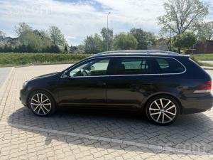 Melns Volkswagen Golf 2009 Saldus, ar dzinēja tilpumu 2.00 L un nobraukumu 311 tūkst. km par 4590 €, foto 5 vietnē AUTOMOTO.COM.LV