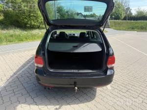 Melns Volkswagen Golf 2009 Saldus, ar dzinēja tilpumu 2.00 L un nobraukumu 311 tūkst. km par 4590 €, foto 10 vietnē AUTOMOTO.COM.LV