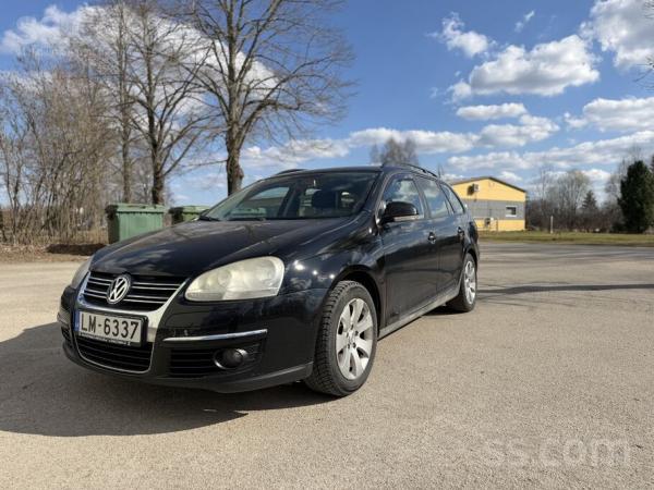 Melns Volkswagen Golf 2009 Cēsis, ar dzinēja tilpumu 1.90 L un nobraukumu 323 tūkst. km par 1800 €, foto 2 vietnē AUTOMOTO.COM.LV