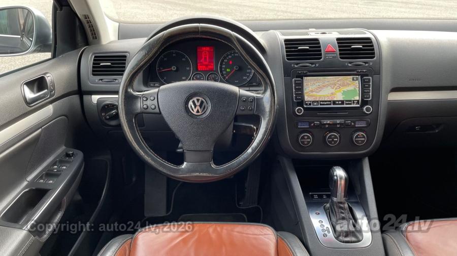 Melns Volkswagen Golf 2009 Tallina, ar dzinēja tilpumu 2.00 L un nobraukumu 246 tūkst. km par 5999 €, foto 6 vietnē AUTOMOTO.COM.LV