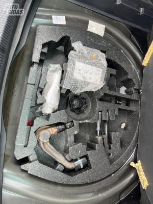 Melns Volkswagen Golf 2009 Marijampole, ar dzinēja tilpumu 1.90 L un nobraukumu 262 tūkst. km par 1950 €, foto 19 vietnē AUTOMOTO.COM.LV