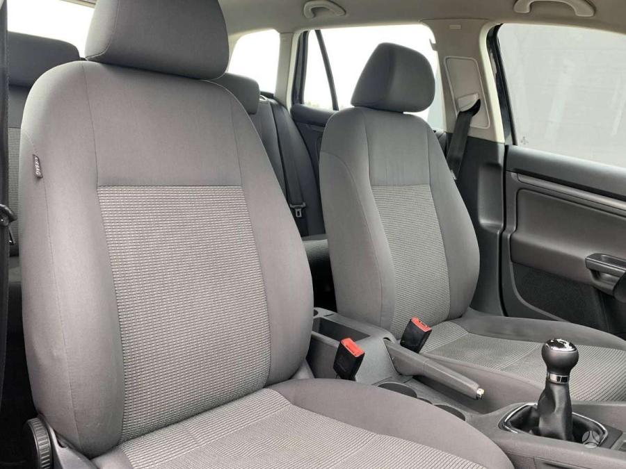 Melns Volkswagen Golf 2009 Kėdainiai, ar dzinēja tilpumu 1.90 L un nobraukumu 181 tūkst. km par 2800 €, foto 19 vietnē AUTOMOTO.COM.LV