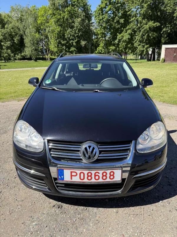 Black Volkswagen Golf 2009 in Kaunas, with an engine capacity of 1.39 L and mileage of 261 thousand km for 2600 €, photo 8 on AUTOMOTO.COM.LV