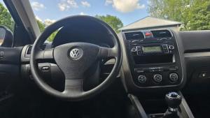 Melns Volkswagen Golf 2009 Rīga, ar dzinēja tilpumu 1.40 L un nobraukumu 227 tūkst. km par 3950 €, foto 14 vietnē AUTOMOTO.COM.LV