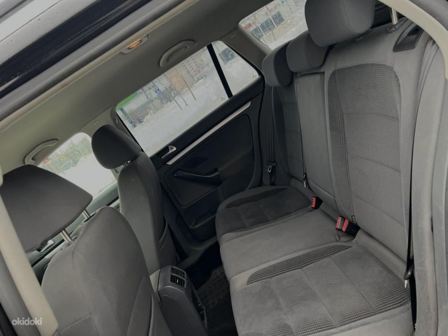 Melns Volkswagen Golf 2009 Narva, ar dzinēja tilpumu 1.90 L un nobraukumu 384 tūkst. km par 1999 €, foto 21 vietnē AUTOMOTO.COM.LV