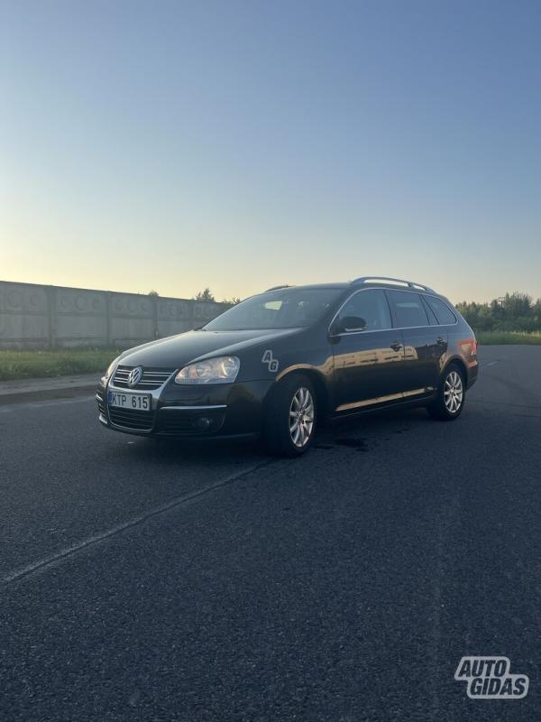 Melns Volkswagen Golf 2009 Panevēža, ar dzinēja tilpumu 1.90 L un nobraukumu 400 tūkst. km par 1470 €, foto 1 vietnē AUTOMOTO.COM.LV