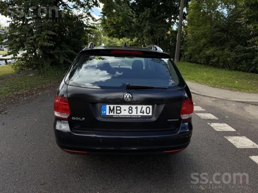 Melns Volkswagen Golf 2009 Rīga, ar dzinēja tilpumu 1.90 L un nobraukumu 258 tūkst. km par 2490 €, foto 6 vietnē AUTOMOTO.COM.LV