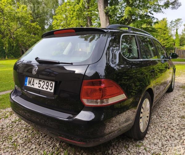 Black Volkswagen Golf 2009 in Jurmala, with an engine capacity of 2.00 L and mileage of 270 thousand km for 2100 €, photo 3 on AUTOMOTO.COM.LV