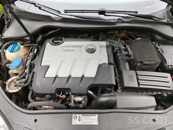 Black Volkswagen Golf 2009 in Jurmala, with an engine capacity of 2.00 L and mileage of 270 thousand km for 2100 €, photo 11 on AUTOMOTO.COM.LV