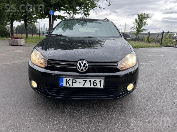 Melns Volkswagen Golf 2010 Rīga, ar dzinēja tilpumu 1.60 L un nobraukumu 275 tūkst. km par 3400 €, foto 2 vietnē AUTOMOTO.COM.LV