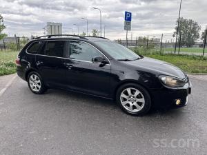 Black Volkswagen Golf 2010 in Riga, with an engine capacity of 1.60 L and mileage of 275 thousand km for 3400 €, photo 3 on AUTOMOTO.COM.LV