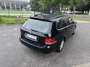 Black Volkswagen Golf 2010 in Riga, with an engine capacity of 1.60 L and mileage of 275 thousand km for 3400 €, photo 4 on AUTOMOTO.COM.LV