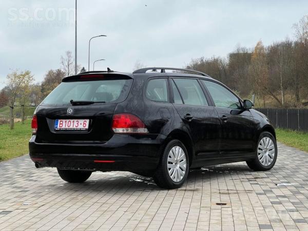Melns Volkswagen Golf 2010 Rēzekne, ar dzinēja tilpumu 1.60 L un nobraukumu 0 tūkst. km par 4350 €, foto 4 vietnē AUTOMOTO.COM.LV
