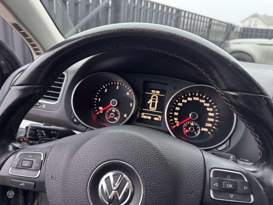 Black Volkswagen Golf 2010 in Vilnius, with an engine capacity of 1.97 L and mileage of 346 thousand km for 3900 €, photo 13 on AUTOMOTO.COM.LV