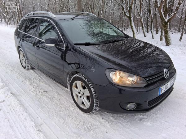 Black Volkswagen Golf 2010 in Kaunas, with an engine capacity of 1.60 L and mileage of 361 thousand km for 2400 €, photo 3 on AUTOMOTO.COM.LV